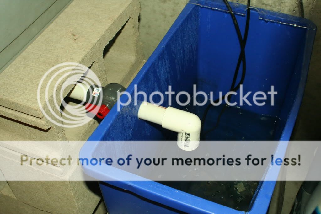 Storage container for mixing and storing saltwater | Reef2Reef