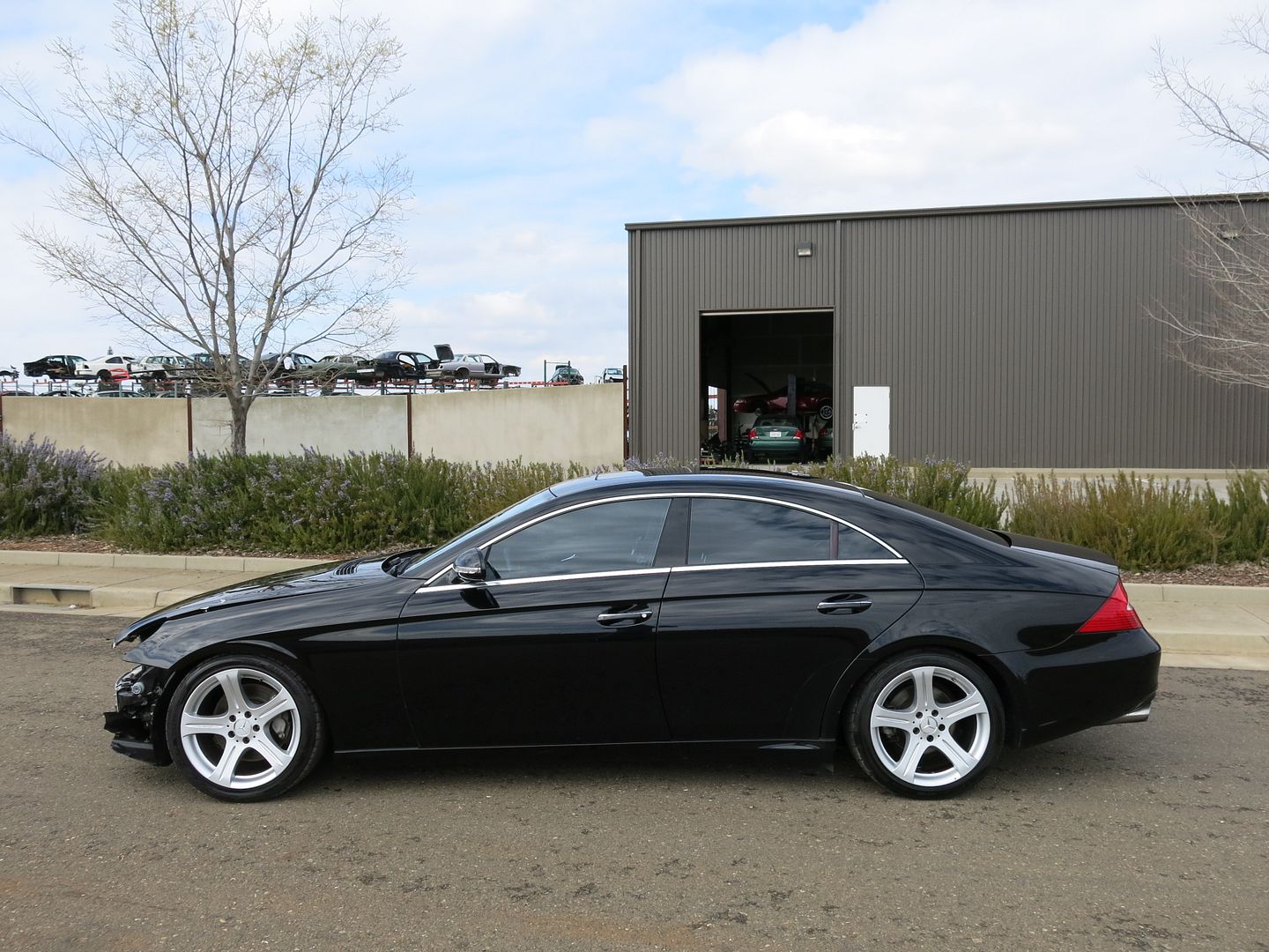 Buy used 2007 Mercedes CLS550 cls 550 damaged wrecked rebuildable ...