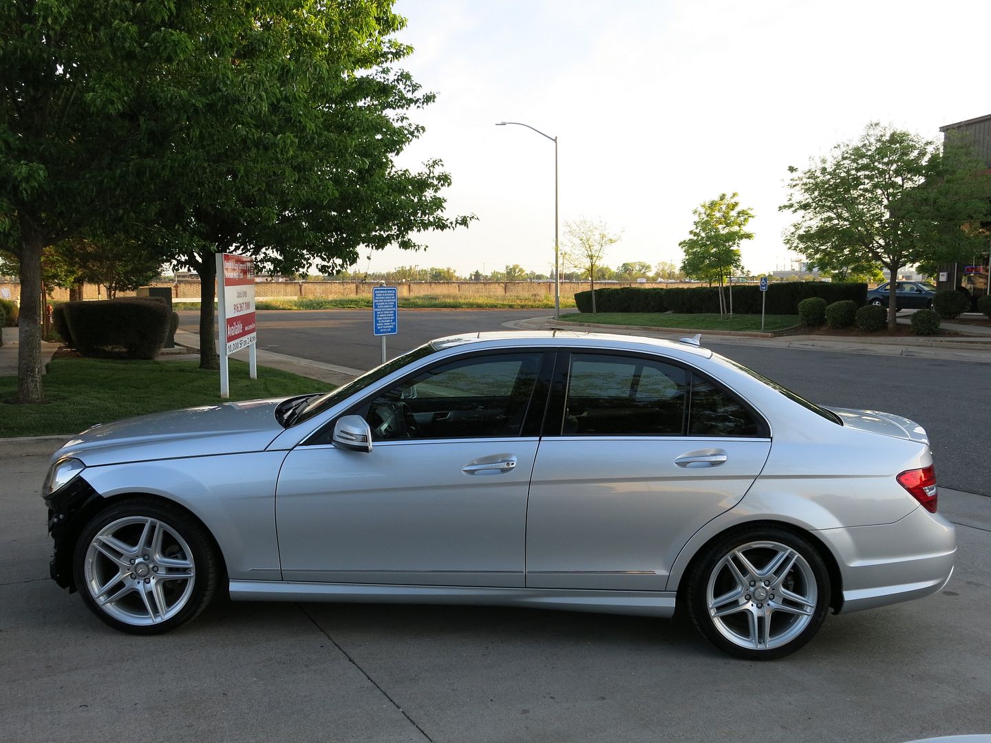 Purchase used 2013 Mercedes c250 C Class Low Miles damaged wrecked ...