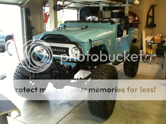 73' FJ40 - The Garage Cruiser